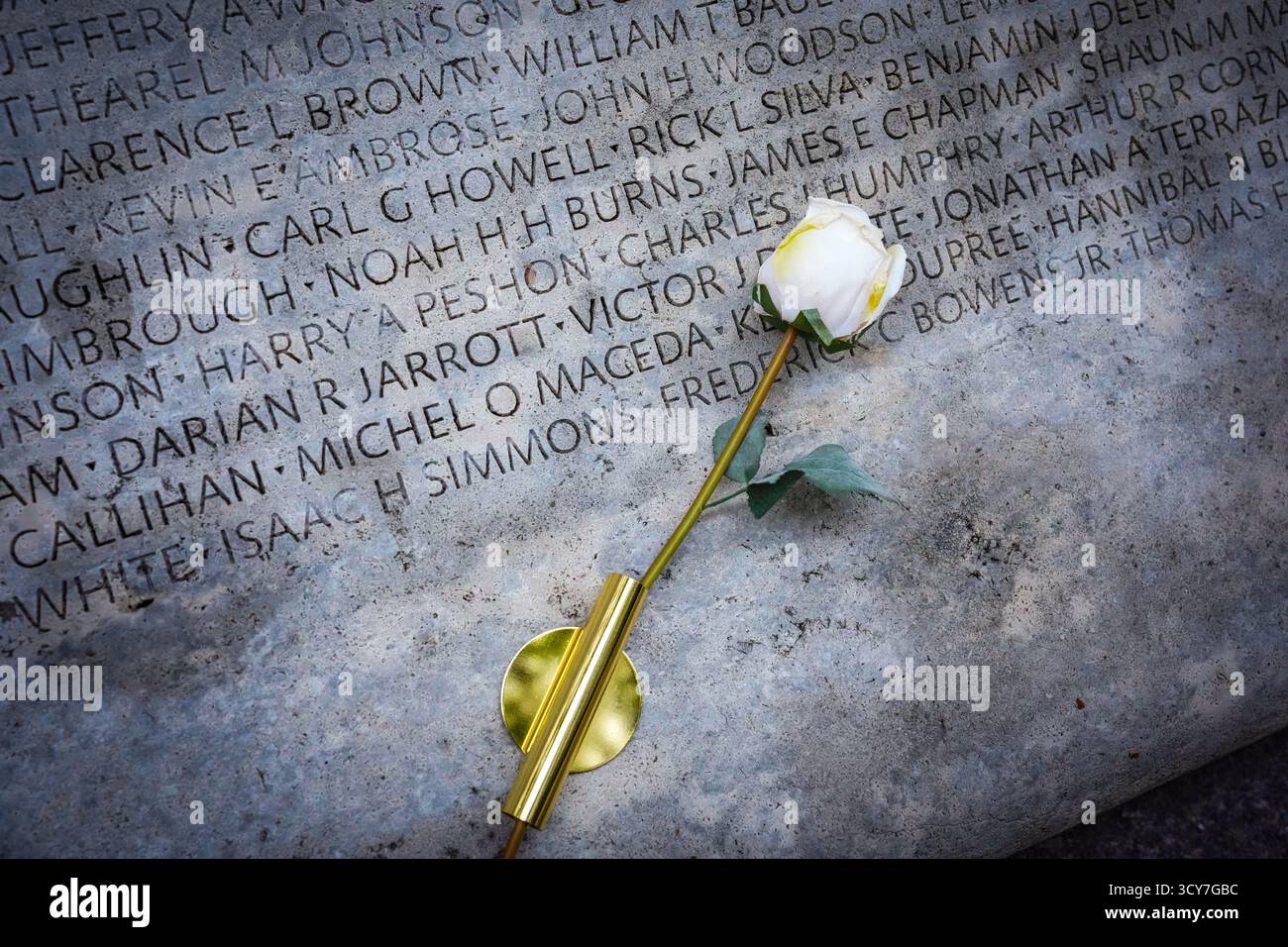 Law enforcement officers dhs hi-res stock photography and images - Alamy