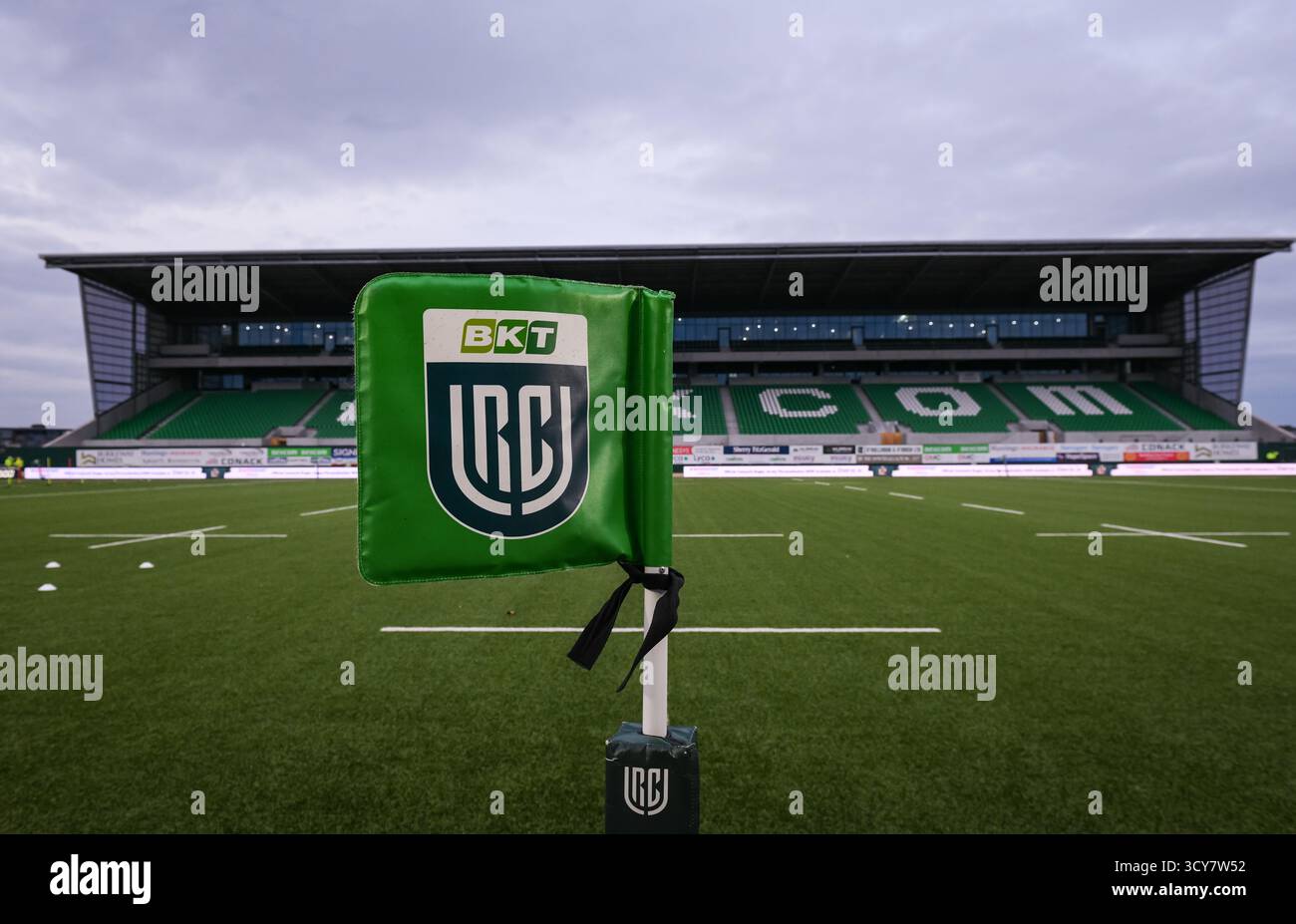 Bulls rugby urc hi-res stock photography and images - Alamy