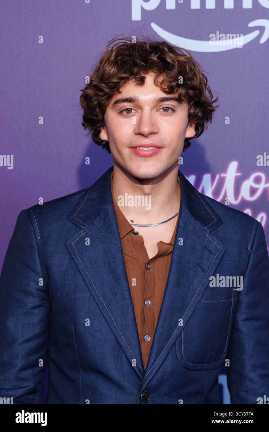 Amazon Premiere - Maxton Hall - Die Welt Zwischen Uns - Frederic ...