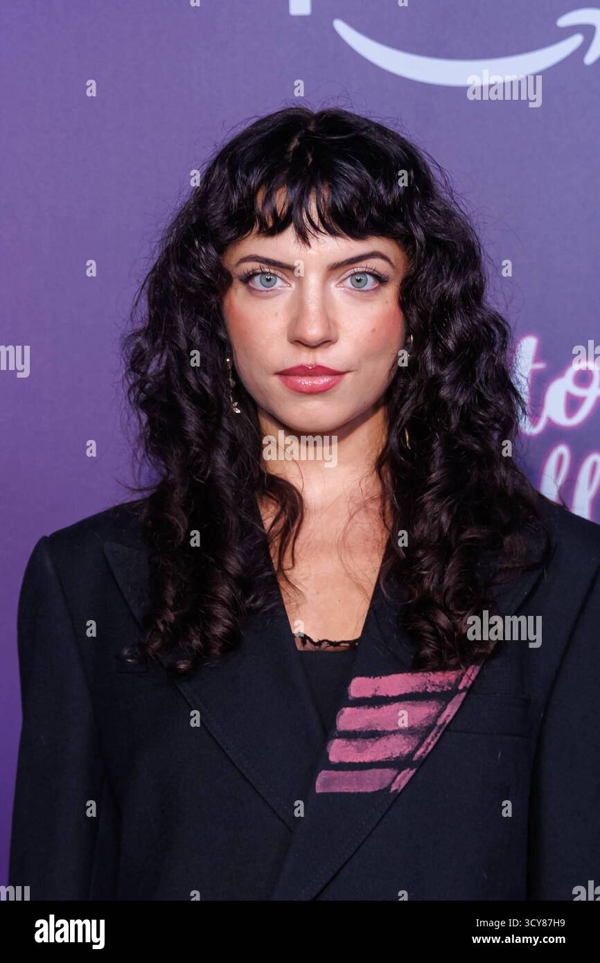 Amazon Premiere - Maxton Hall - Die Welt Zwischen Uns - Regina Tiessen ...