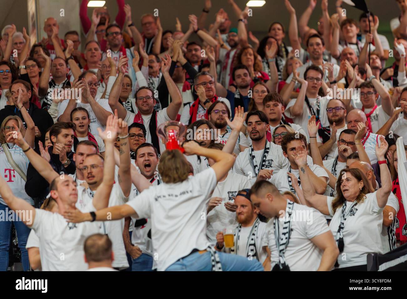 Bonner Fanblock, Vet Concept Gladiators Trier vs Telekom Baskets Bonn, Basketball, BBL Pokal ...