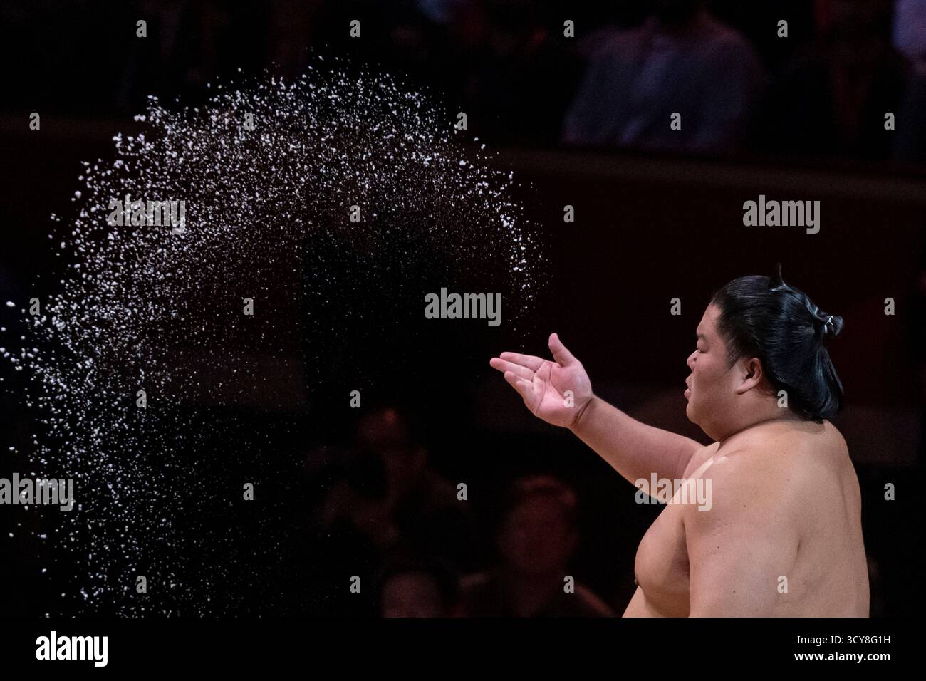 Lgondon, UK. 17 October 2025. Daieisho throws salt during day three of ...