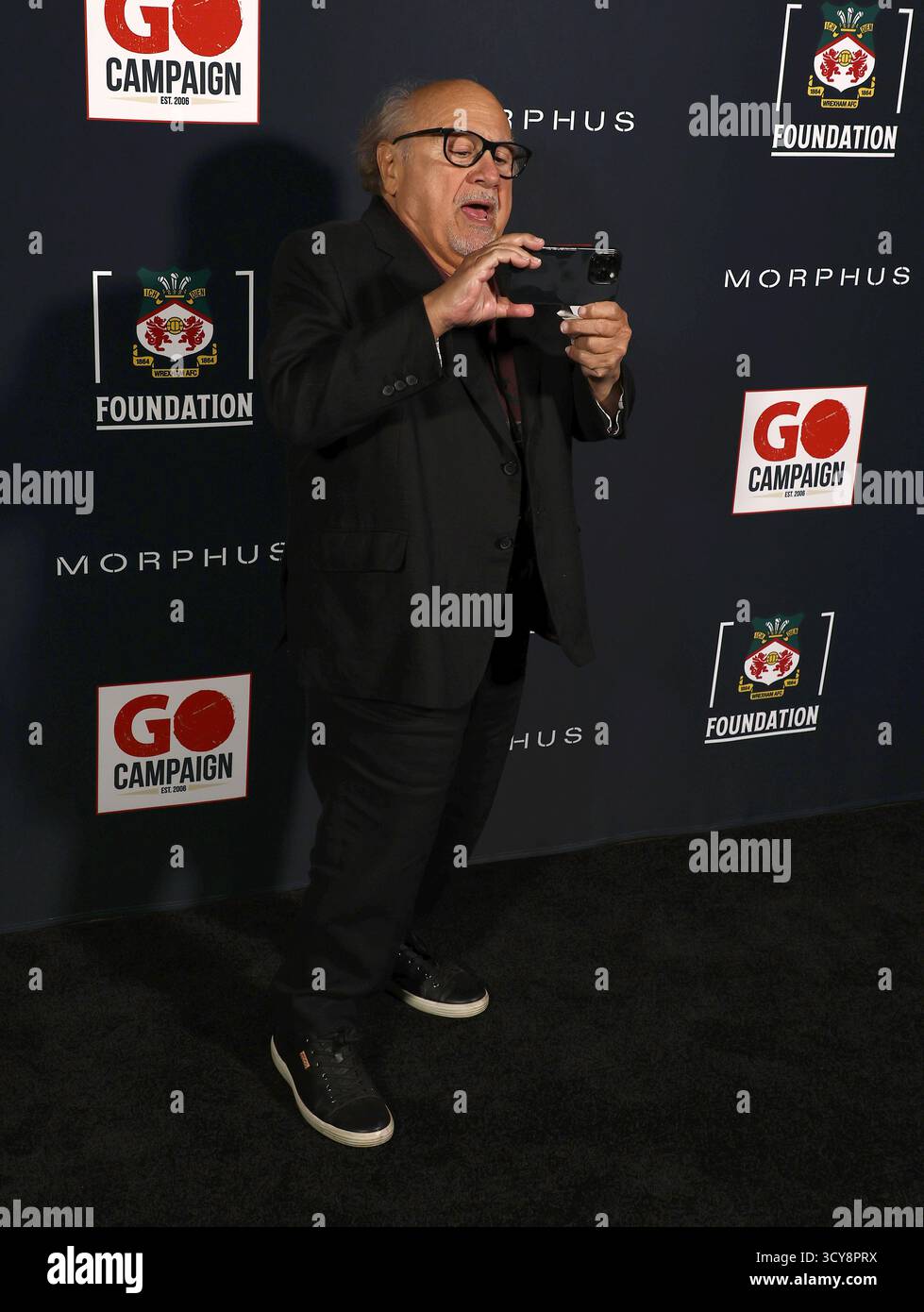 Beverly Hills, USA. 17th Oct, 2025. Danny DeVito arrives at The 18th ...