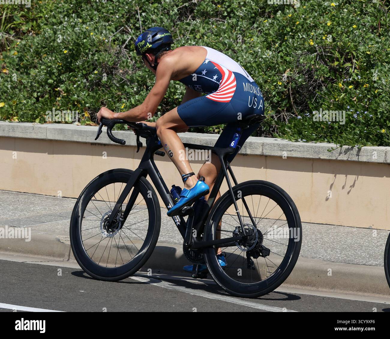 Sullivan Middaugh, of EagleVail, CO, at the U23 2025 World Triathlon ...