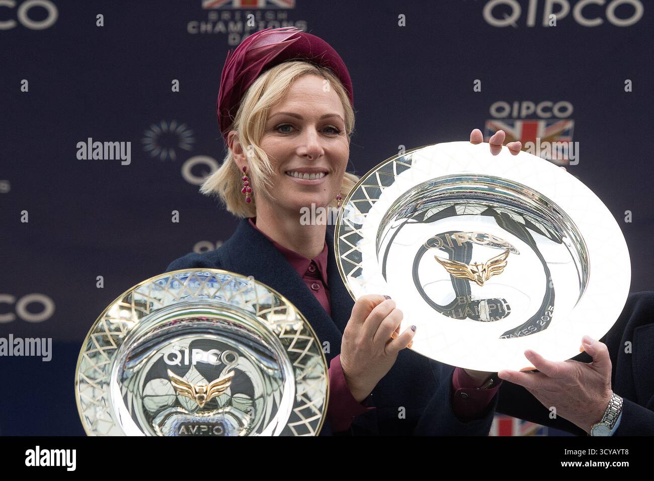Ascot, Berkshire, UK. 18th October 2025. Zara Tindall was at Ascot ...