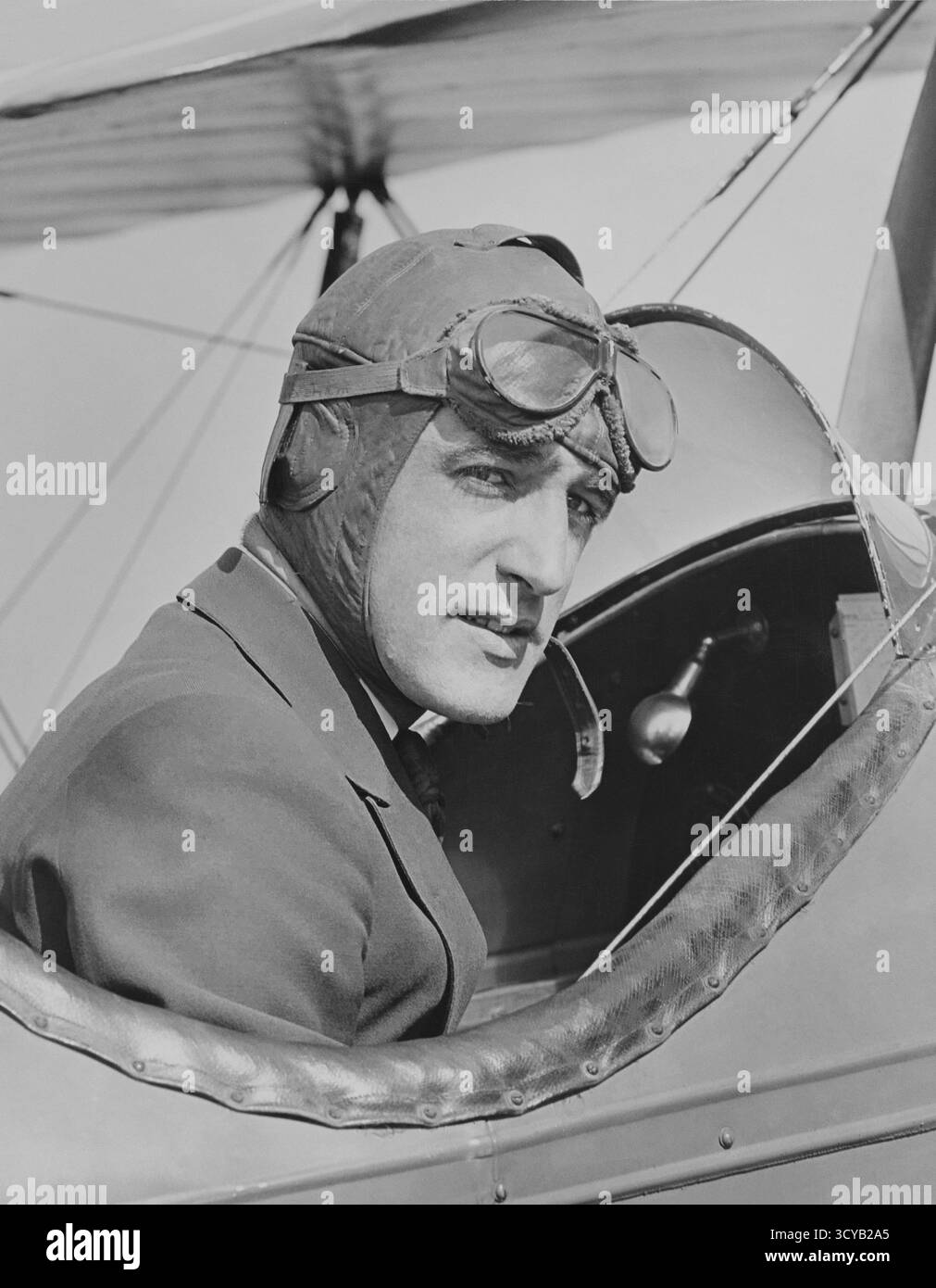 Image pilot plane in Black and White Stock Photos & Images - Alamy