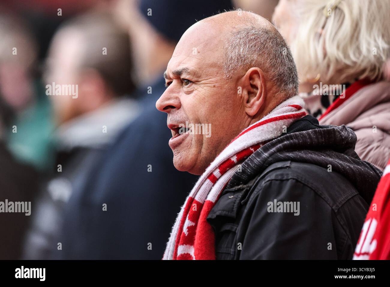 Nottingham Forest fans during the Premier League match Nottingham ...