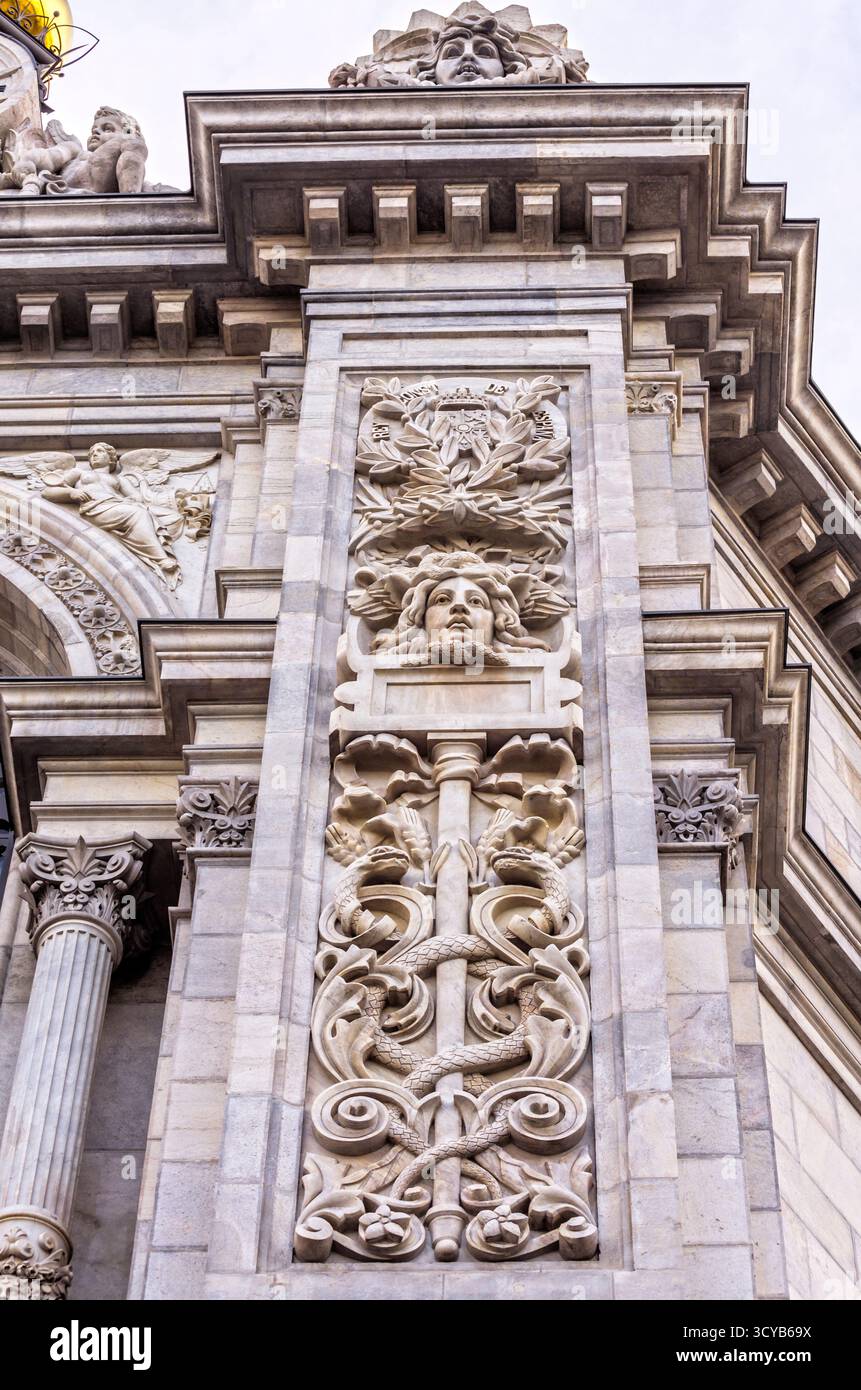 Fachada de detalle hi-res stock photography and images - Alamy