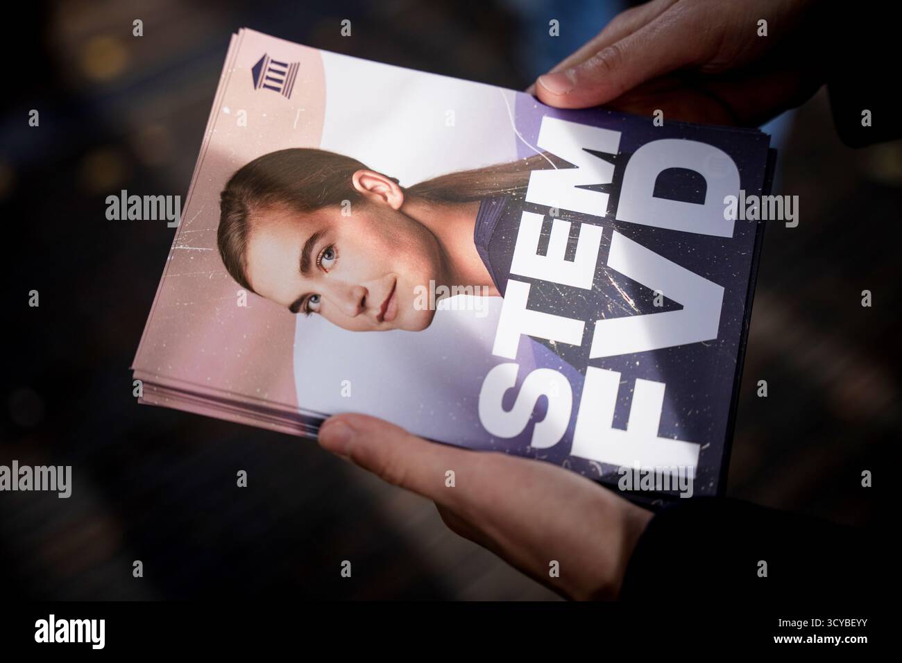 HAARLEM – FvD party leader Lidewij de Vos distributes flyers during an ...