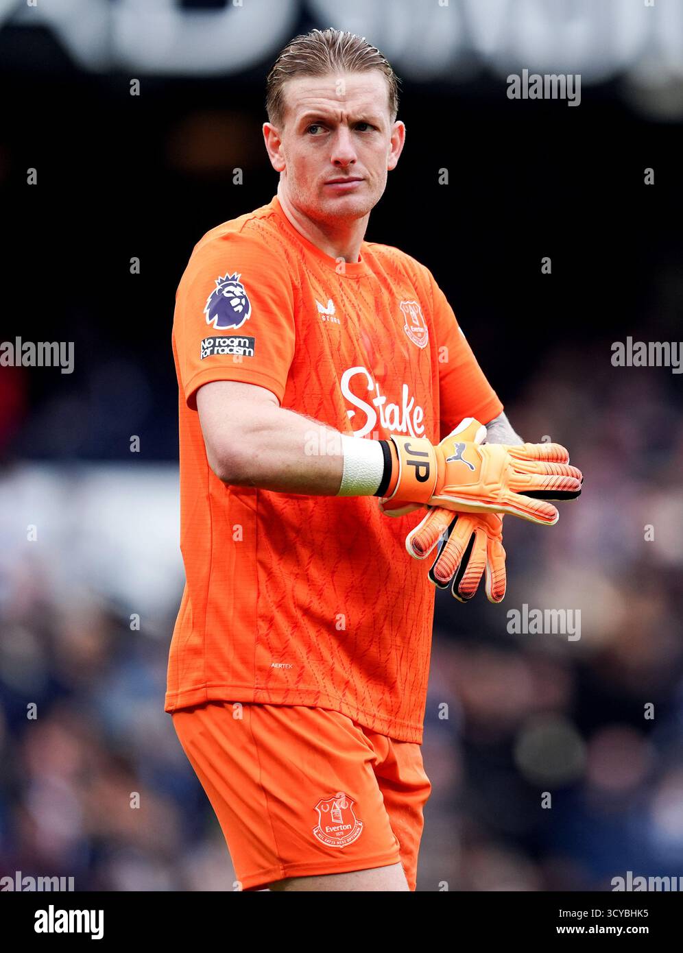 Everton goalkeeper Jordan Pickford during the Premier League match at ...
