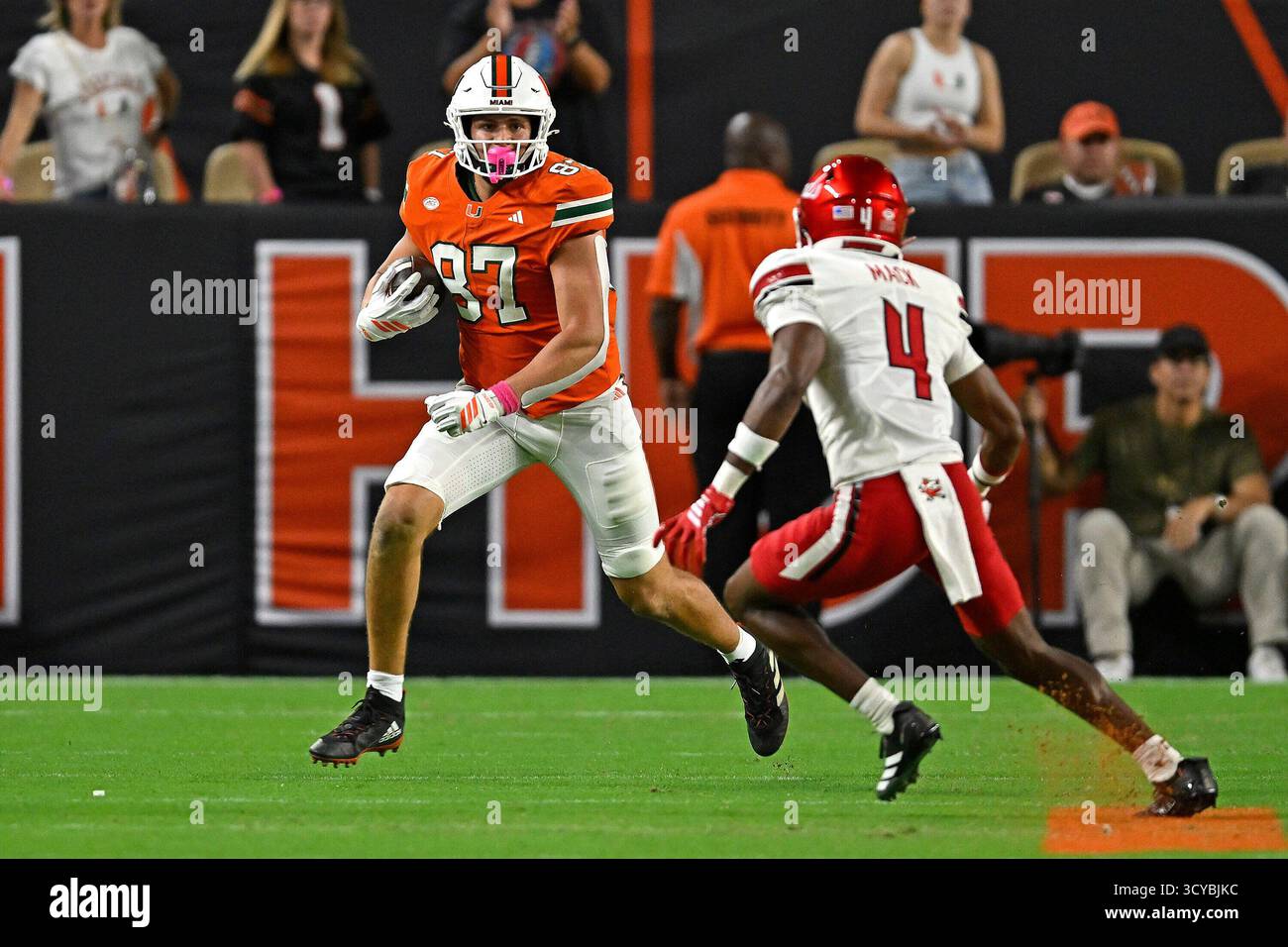 MIAMI GARDENS, FL - OCTOBER 17: Miami tight end Alex Bauman (87) runs ...