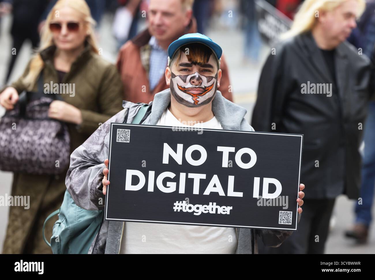 London, UK, 18th October 2025. 1000s of people marched through central ...