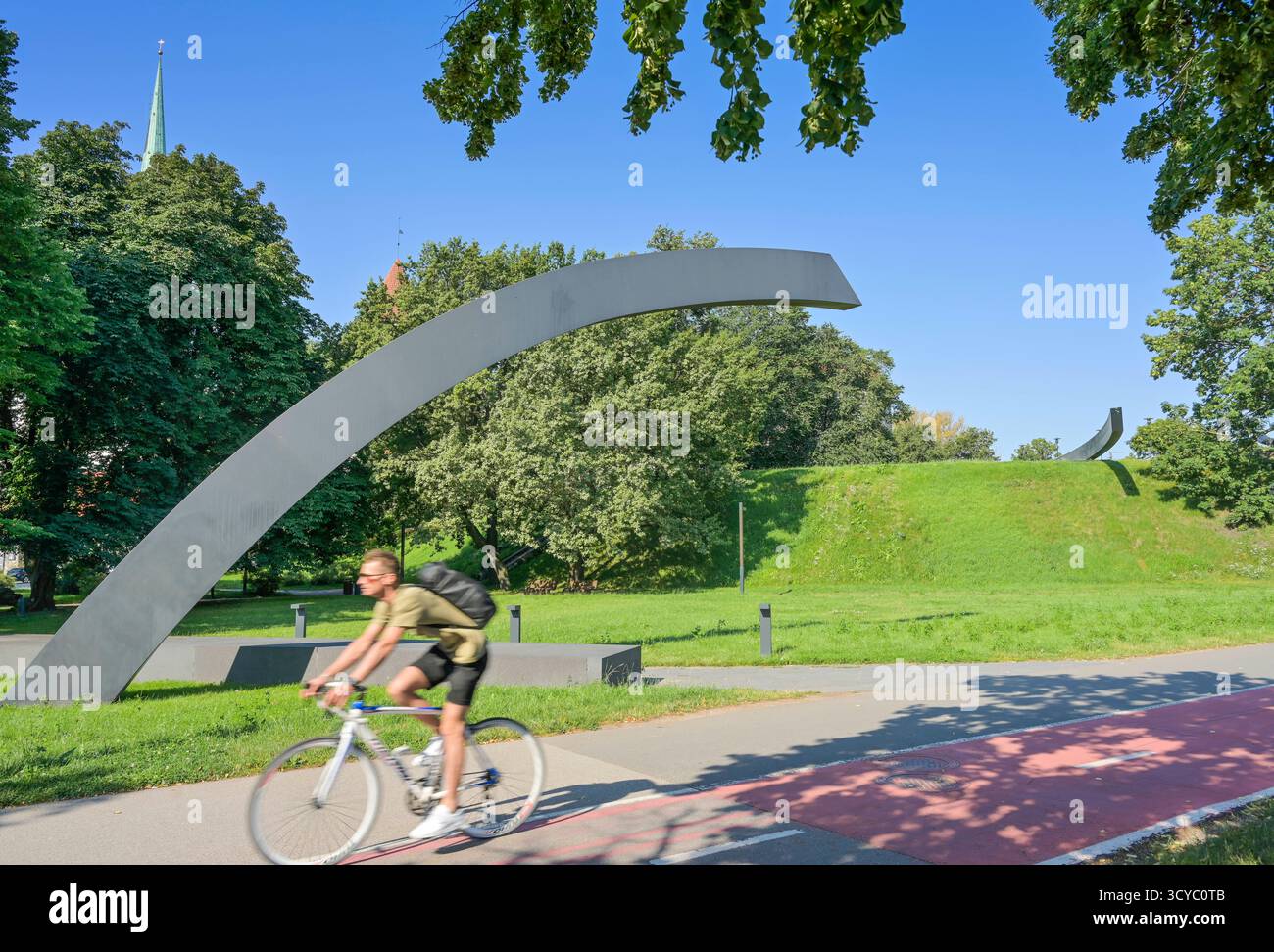 The Broken Line Monument, Denkmal in Erinnerung an die Estonia ...