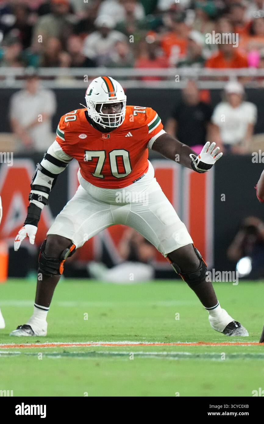 MIAMI GARDENS, FL - OCTOBER 17: Miami (FL) Hurricanes offensive lineman ...