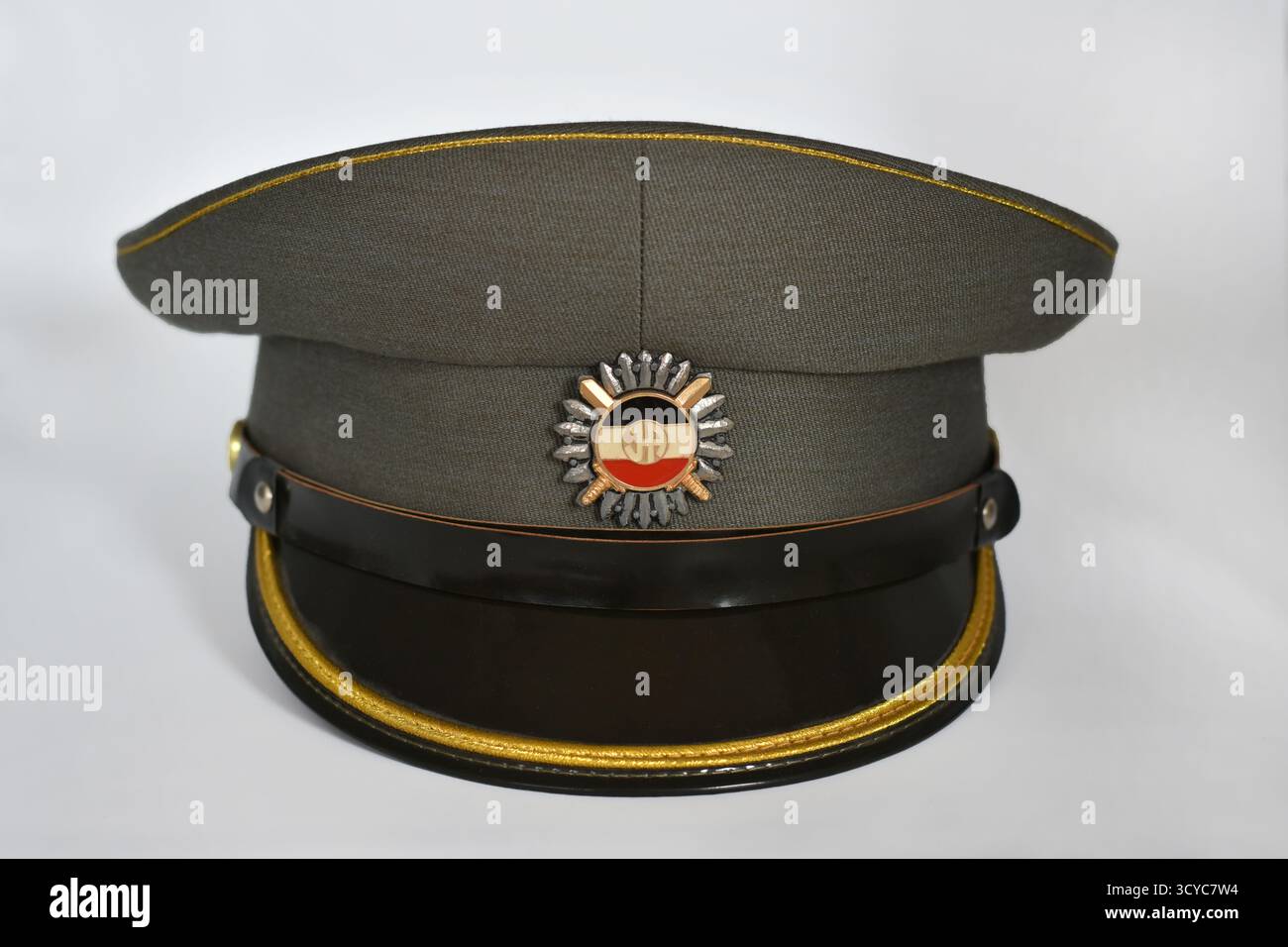 Yugoslav People's Army officer cap front Stock Photo - Alamy