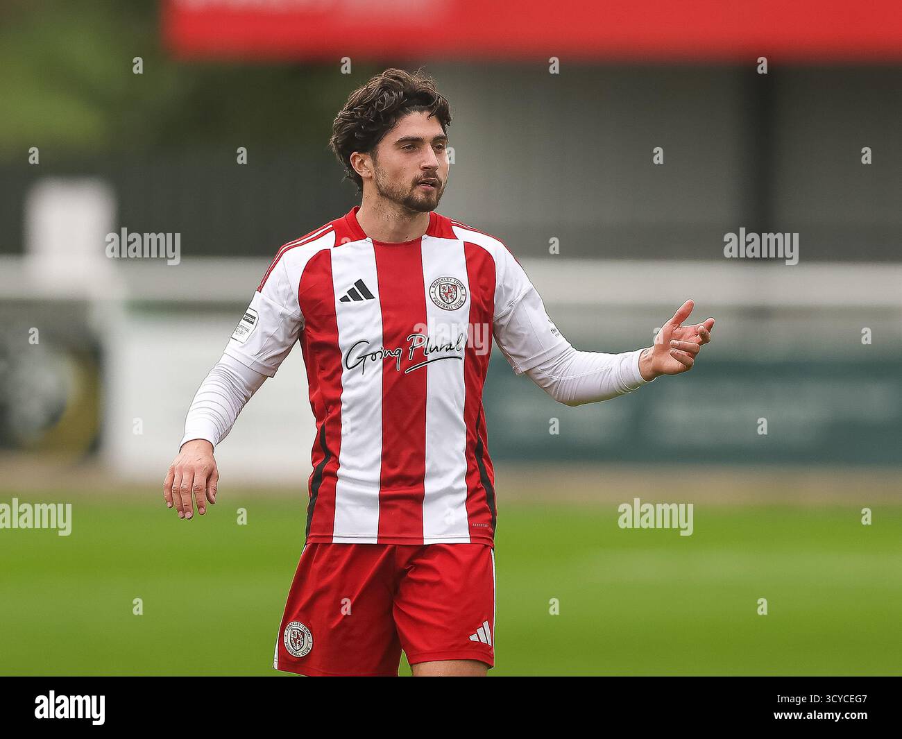 BRACKLEY, ENGLAND - OCTOBER 18: Scott Pollock of Brackley Town during ...