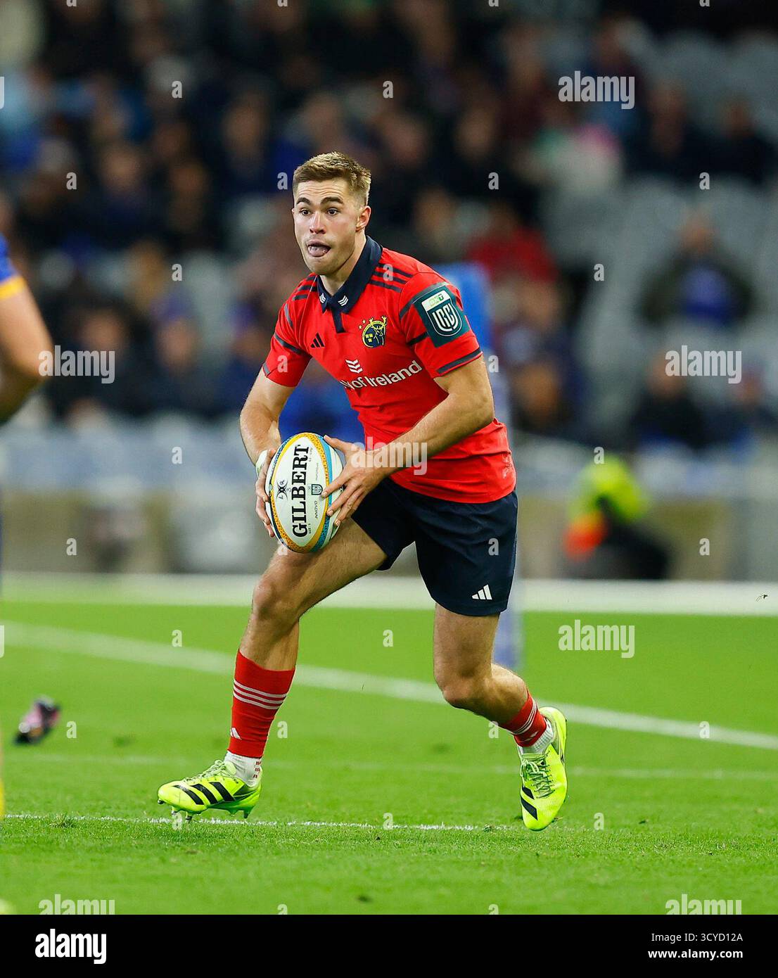 Jack crowley munster leinster 2025 hi-res stock photography and images ...