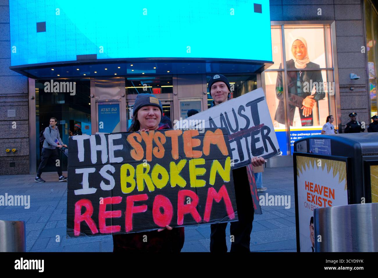 New York NY: October 18th 2025: Thousands of New Yorkers participate in ...