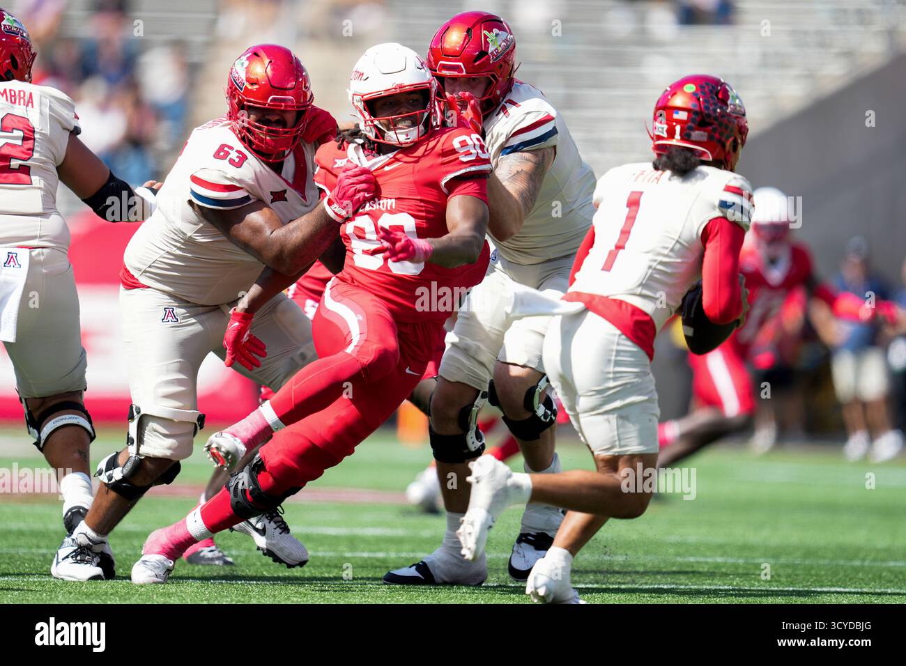Houston defensive lineman Eddie Walls III (90) pressures Arizona ...