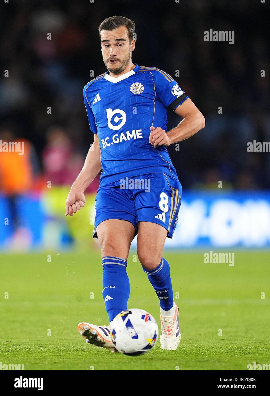 Leicester City's Harry Winks during the Sky Bet Championship match at ...