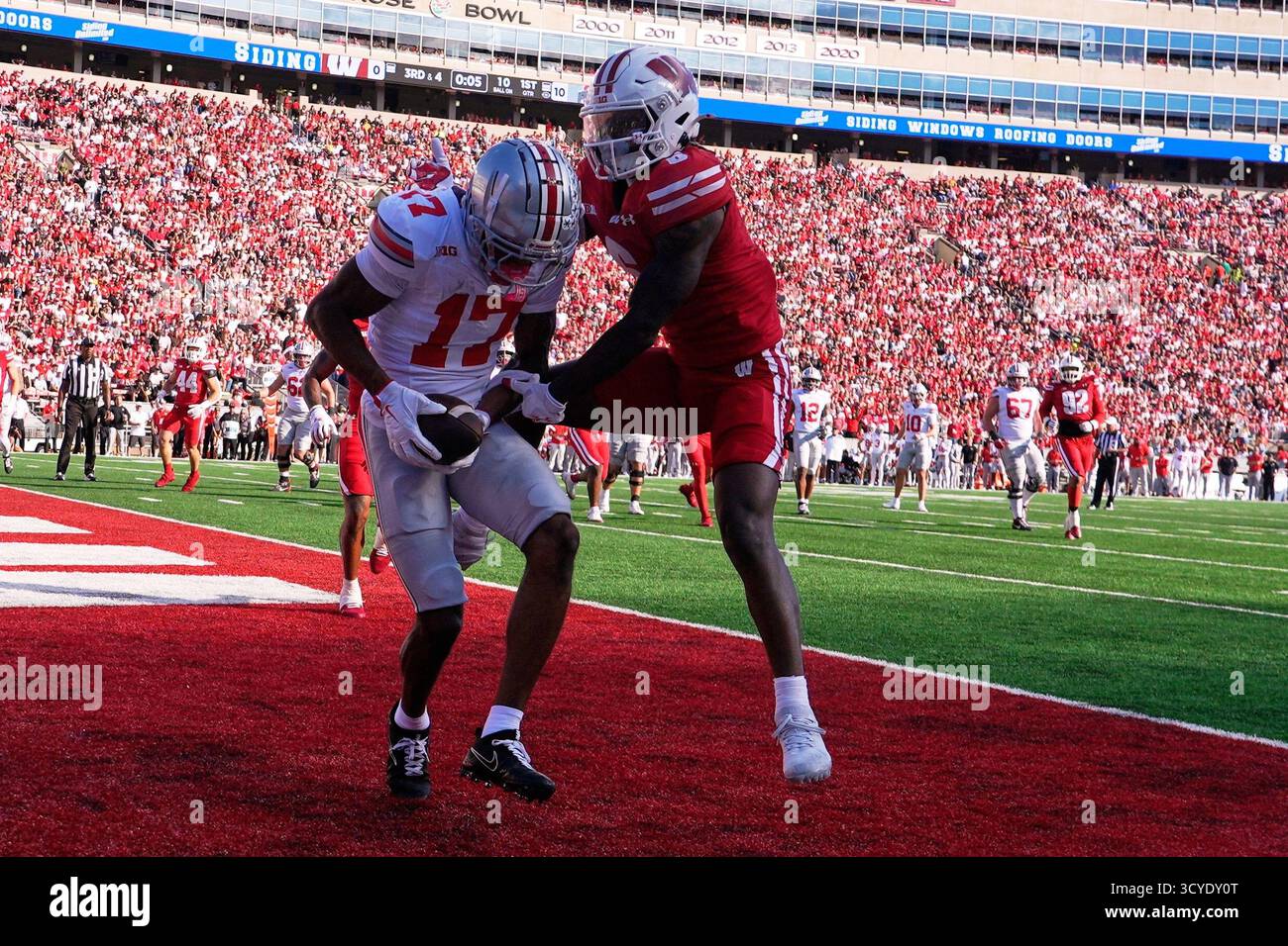 Ohio State's Carnell Tate catches a touchdown pass in front of ...