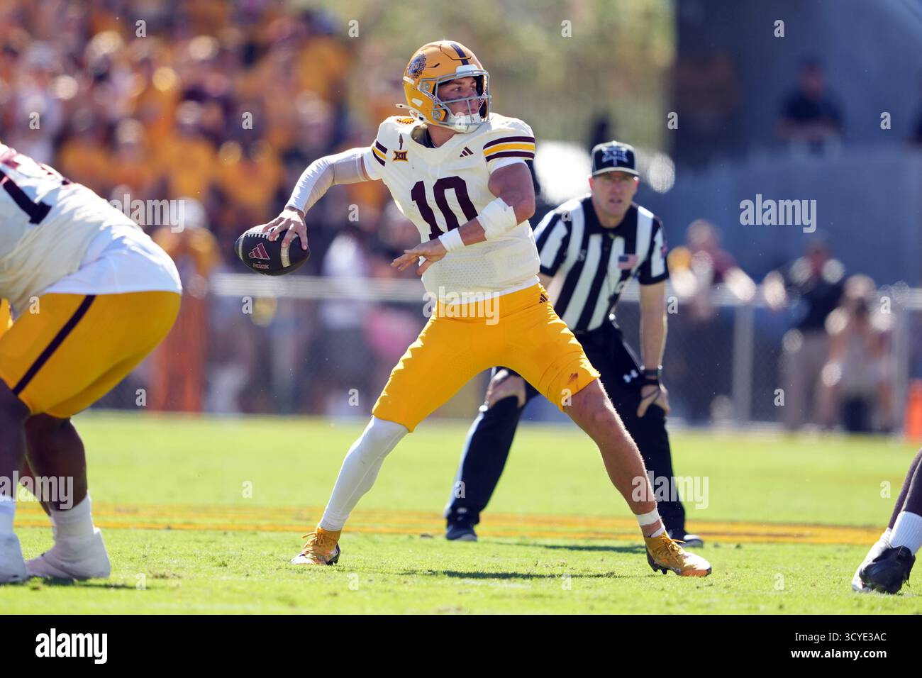Arizona State quarterback Sam Leavitt (10) looks to throw the ball ...