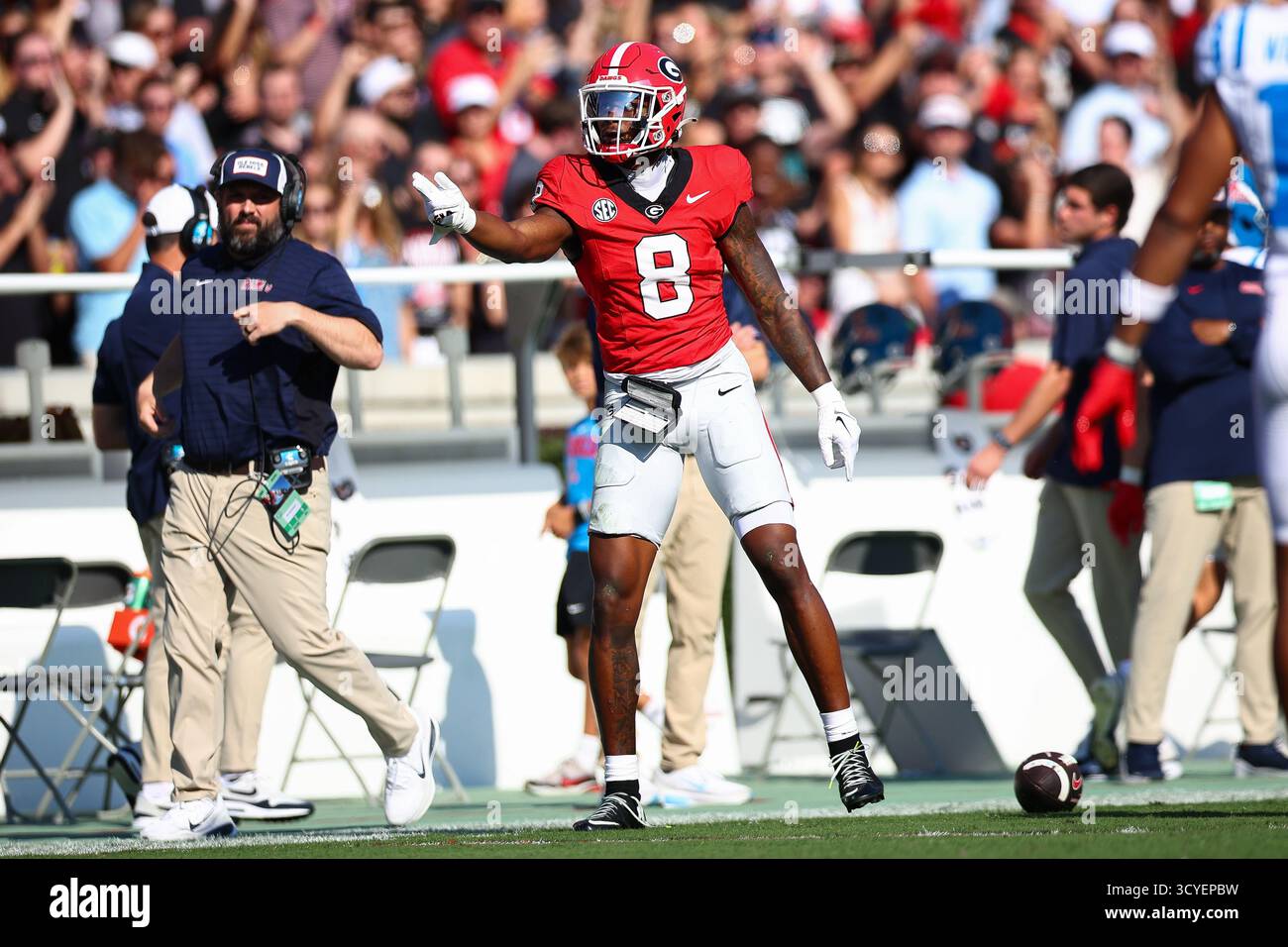 Georgia wide receiver Colbie Young (8) reacts after catching a pass ...