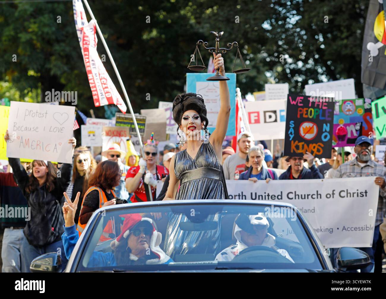 Portand, Oregon, USA. 18th Oct, 2025. Portland drag performer SAINT ...