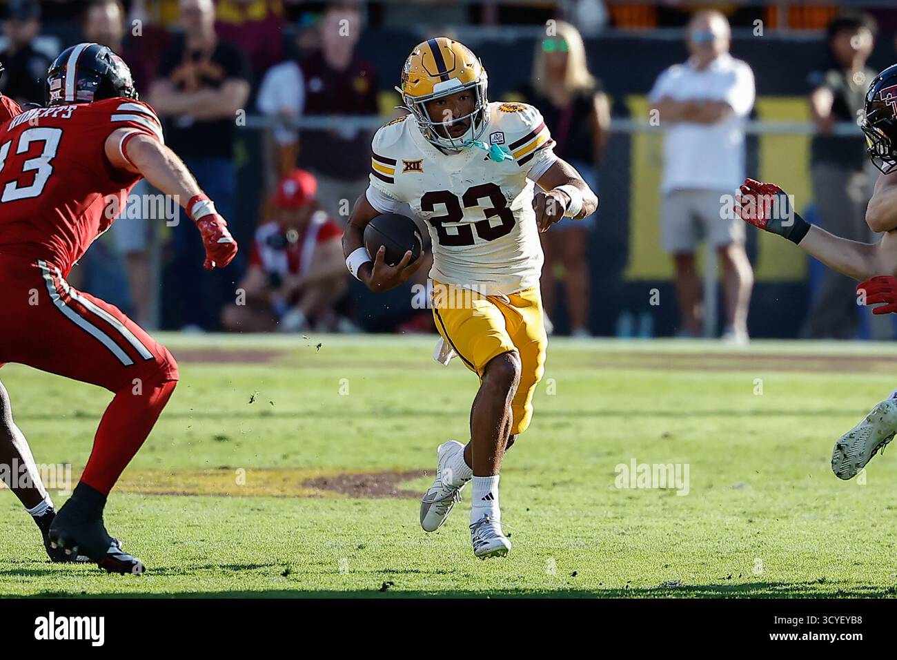 TEMPE, AZ - OCTOBER 18: Arizona State Sun Devils running back Demarius ...