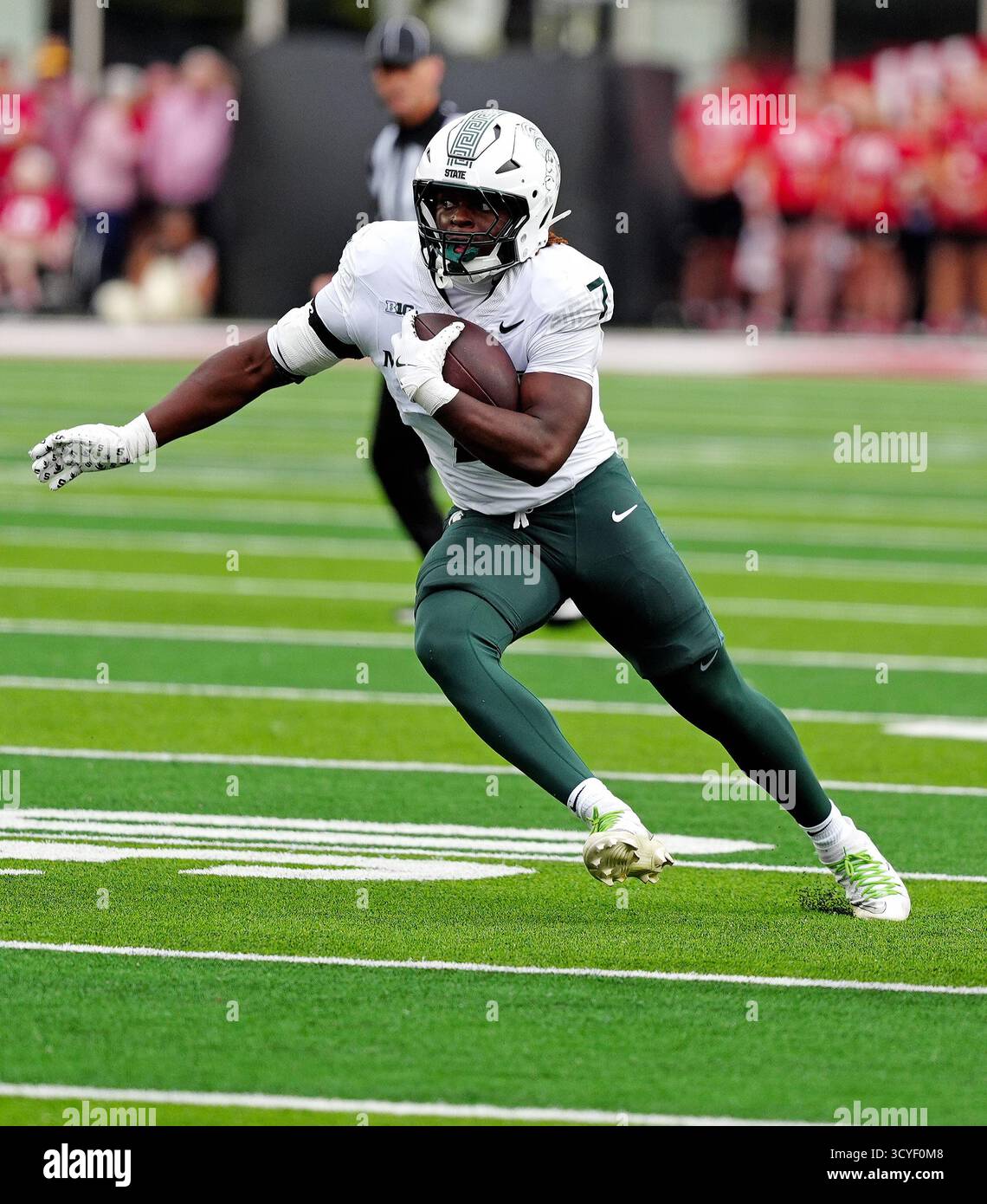 BLOOMINGTON, IN - OCTOBER 18: Michigan State Spartans running back ...