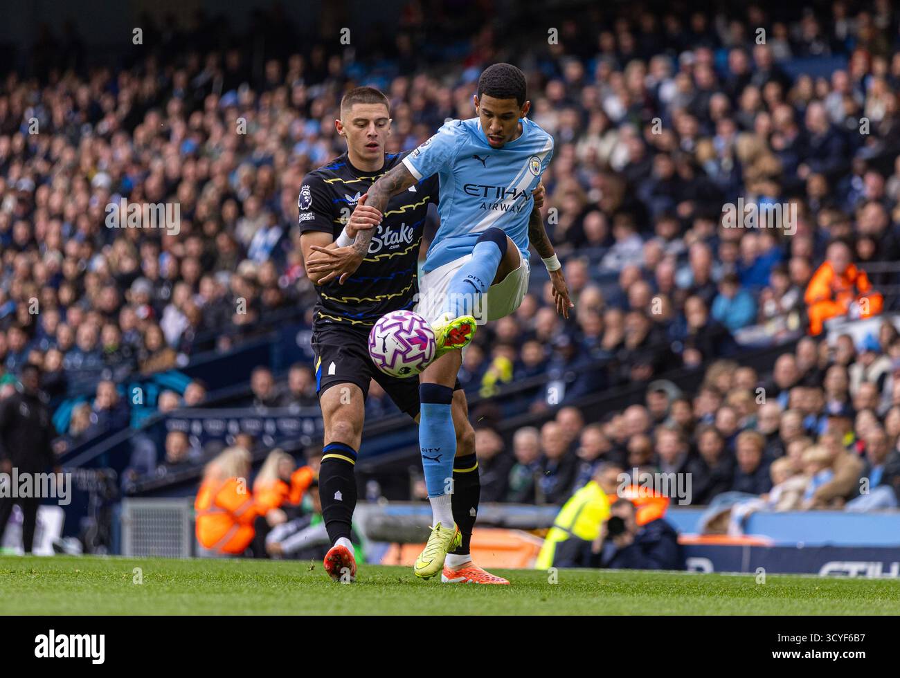Savinho city premier league hi-res stock photography and images - Alamy