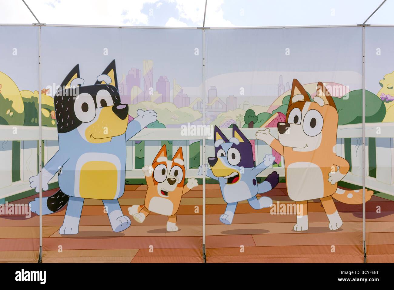 Bluey central hi-res stock photography and images - Alamy
