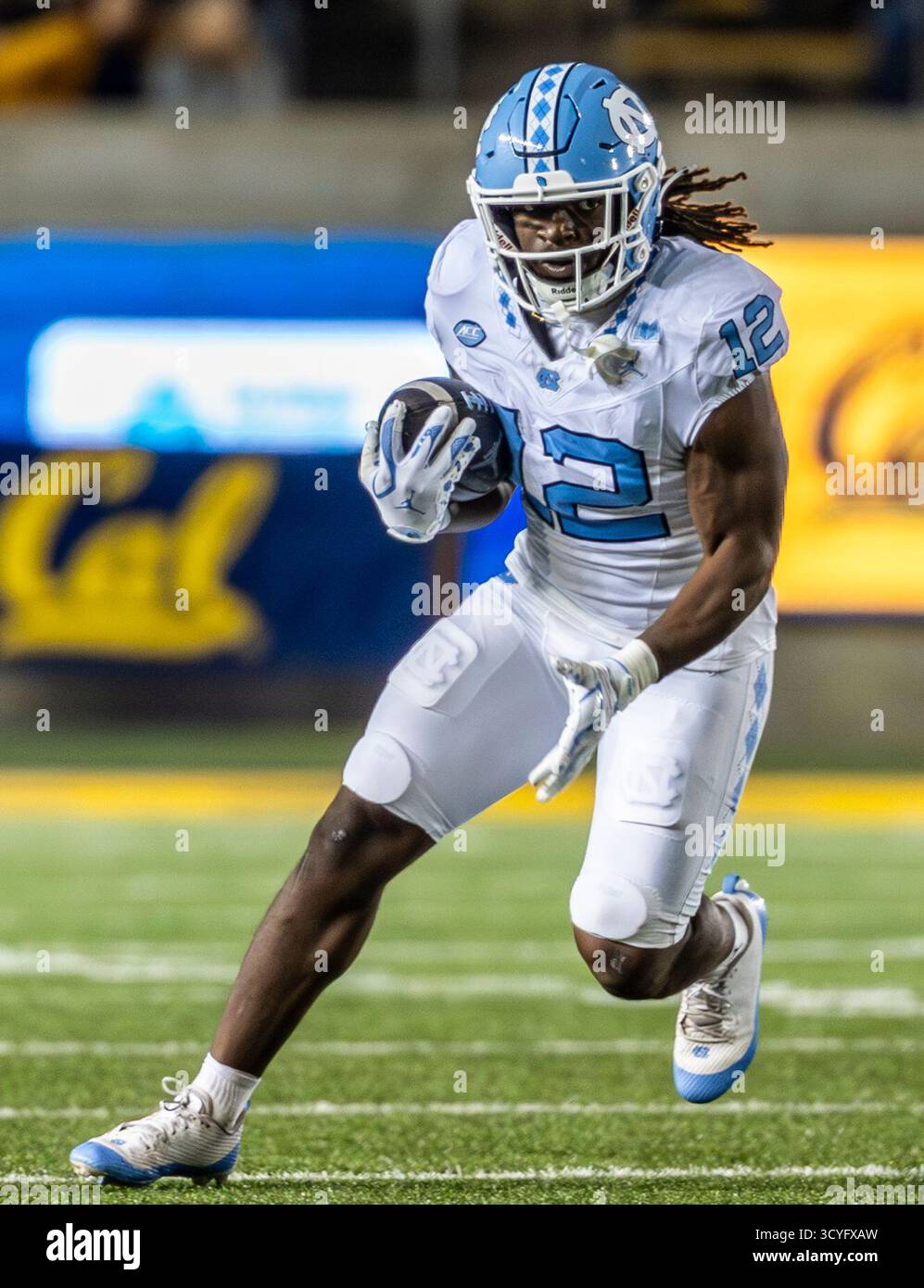 October 17 2025 Berkeley CA, U.S.A. North Carolina Tar Heels running ...