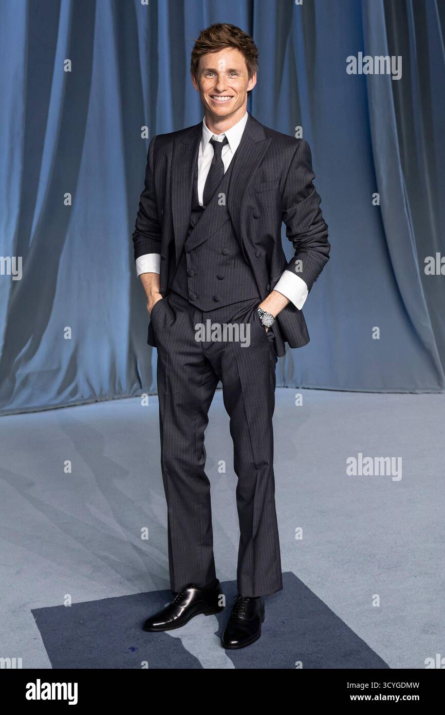 Eddie Redmayne attends the arrivals of the 5th Annual Academy Museum ...