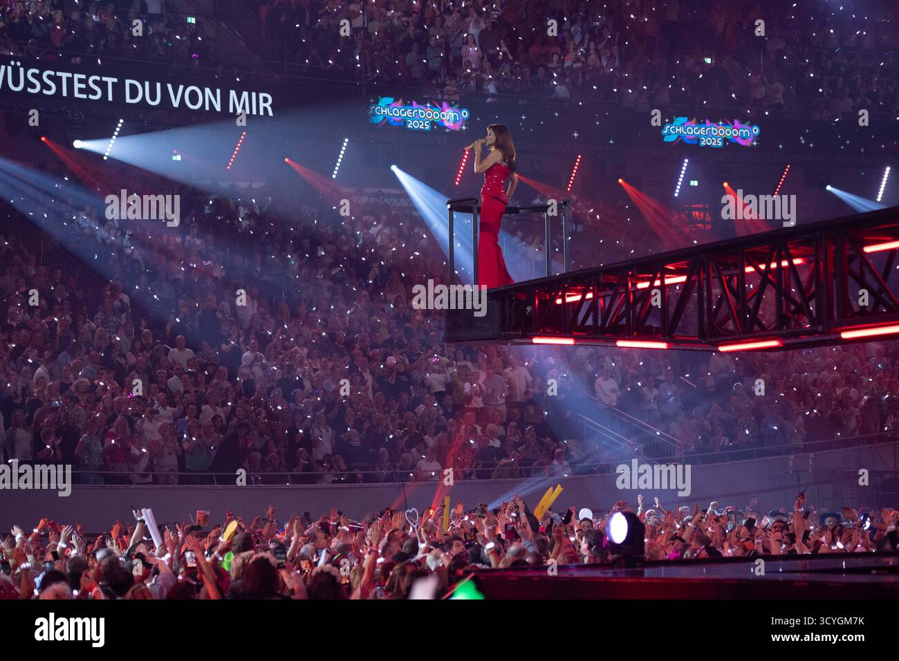 Andrea BERG, Germany, singer, musician, pop singer, singing, concert ...