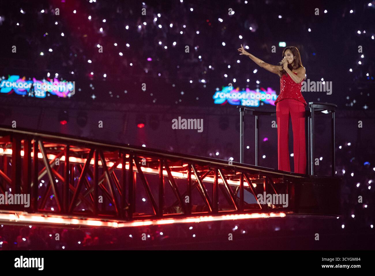 Andrea BERG, Germany, singer, musician, pop singer, singing, concert ...