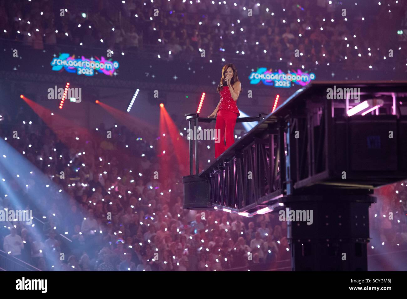 Andrea BERG, Germany, singer, musician, pop singer, singing, concert ...