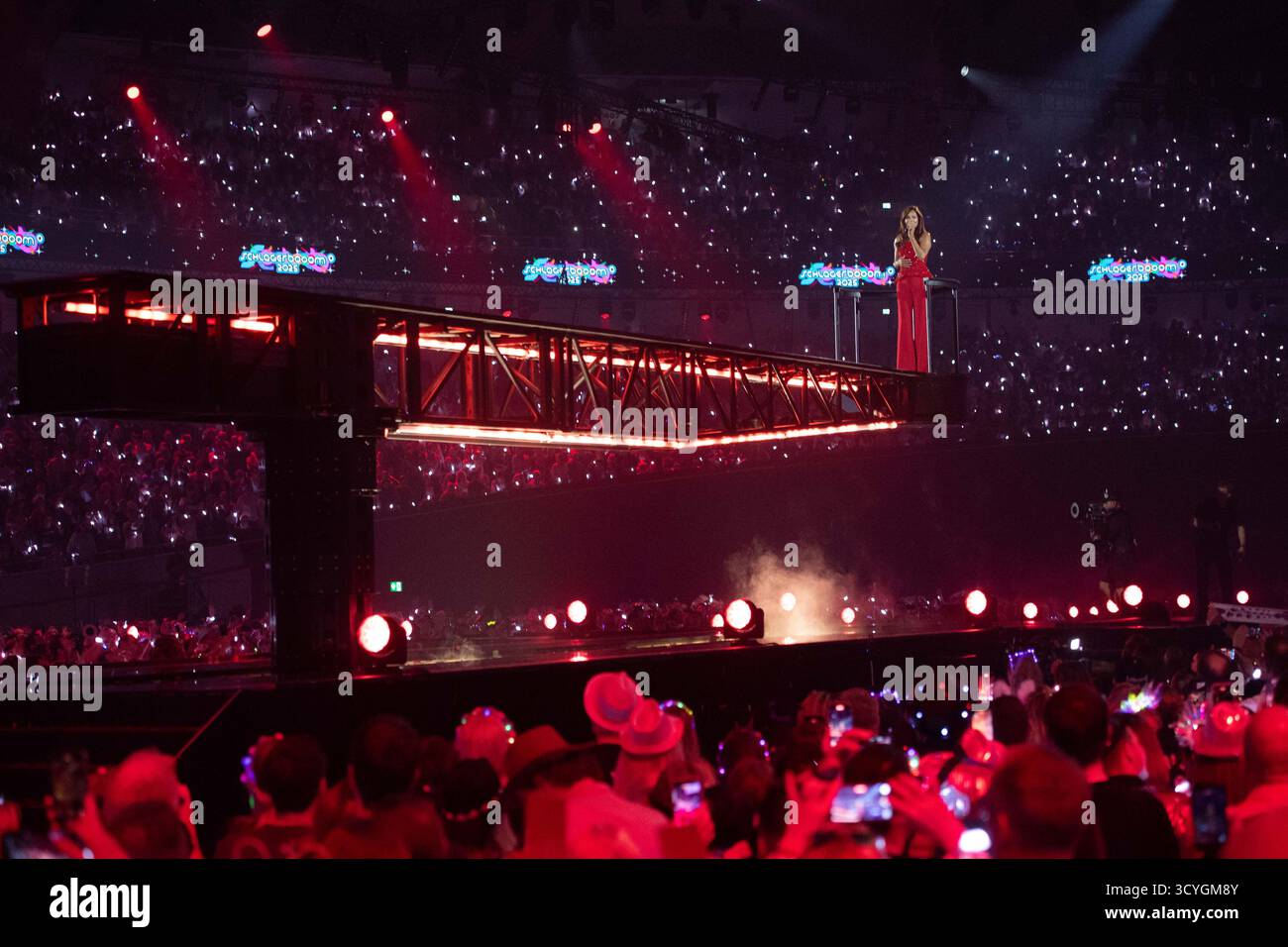 Andrea BERG, Germany, singer, musician, pop singer, singing, concert ...