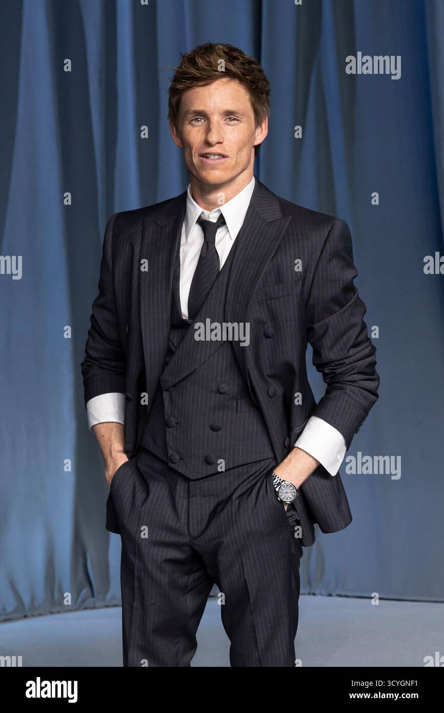 Eddie Redmayne attends the arrivals of the 5th Annual Academy Museum ...