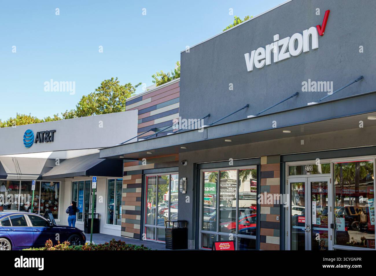 Telecommunications retail storefronts smartphone wireless services hi ...
