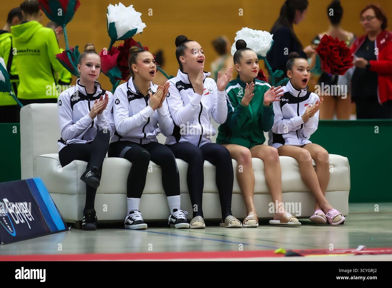 Team des TSV Bayer 04 Leverkusen w?hrend des Wettkampfs; 1 ...