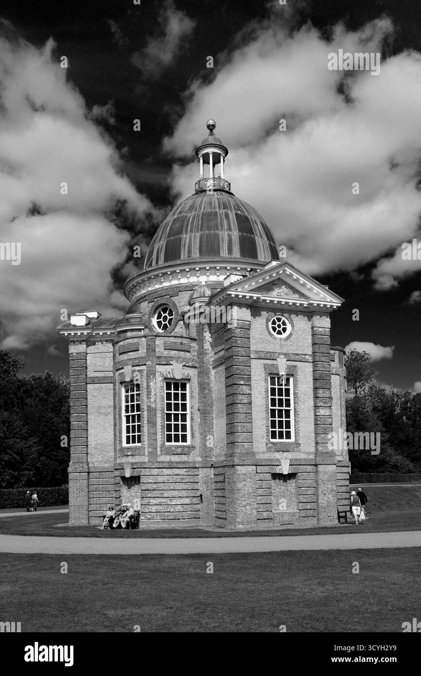 Summer view of the Archer Pavillion at Wrest Park, Silsoe, Bedfordshire ...