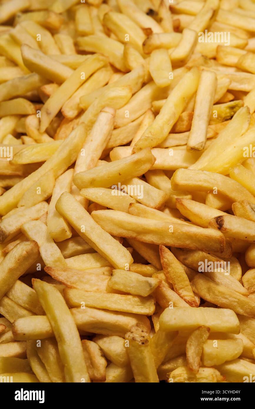 British chips hi-res stock photography and images - Alamy