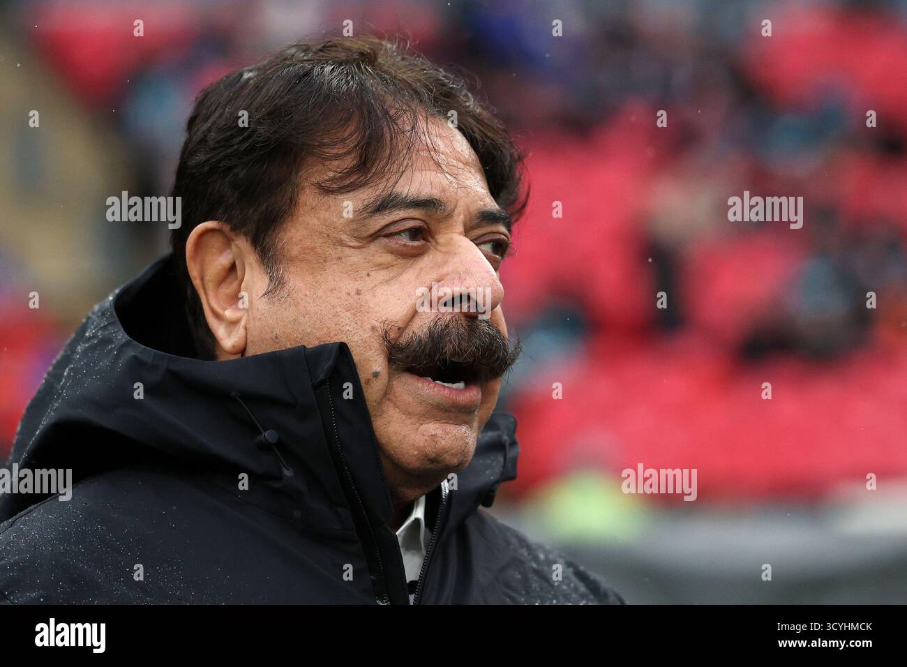 Jacksonville Jaguars owner Shahid Khan watches the warm-up before an ...
