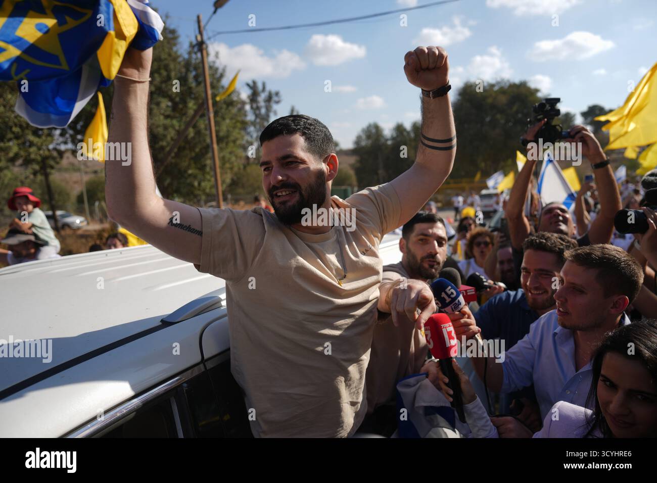 Freed Israeli hostages, twin brothers Gali and Ziv Berman, who were ...