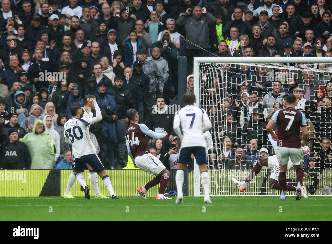 LONDON, UK - 19th Oct 2025: Rodrigo Bentancur of Tottenham Hotspur ...