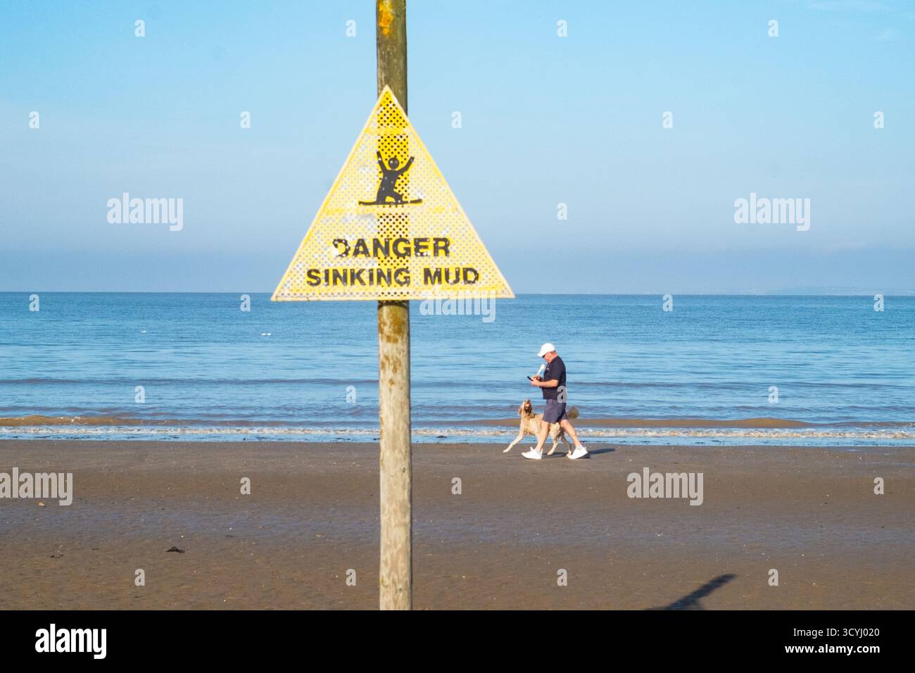 Safety sign beach hi-res stock photography and images - Alamy
