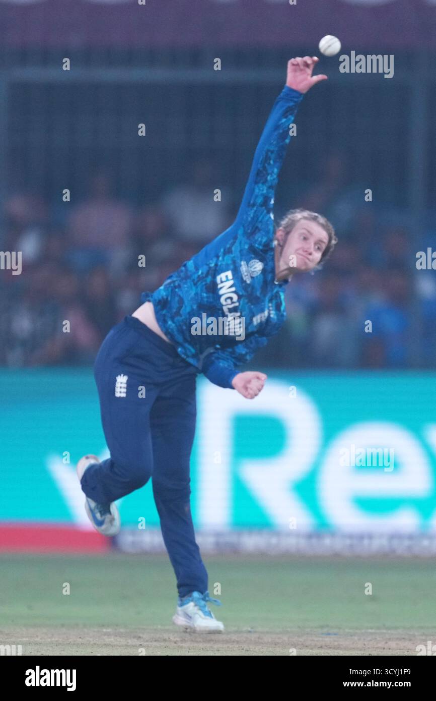 England's Charlotte Dean bowls a delivery during the ICC Women's ...