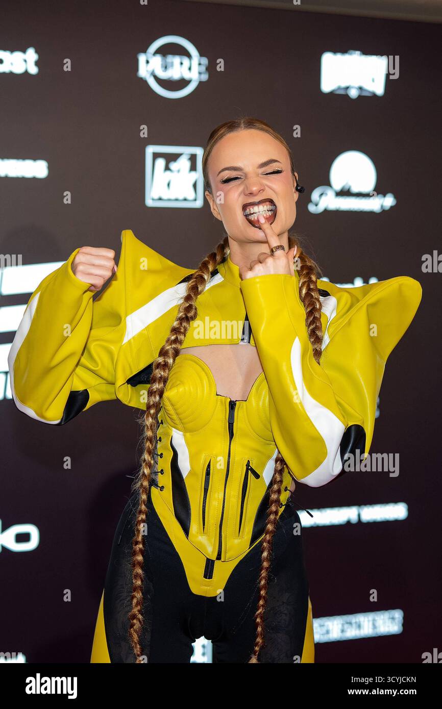 Fame Fighting 2025. Celine Behringer beim BILD-Promi-Boxen Fame ...