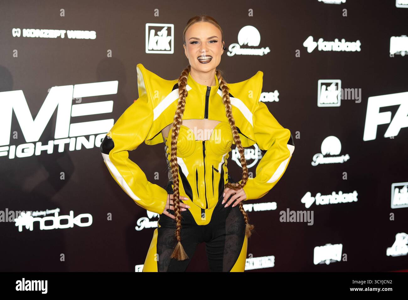 Fame Fighting 2025. Celine Behringer beim BILD-Promi-Boxen Fame ...
